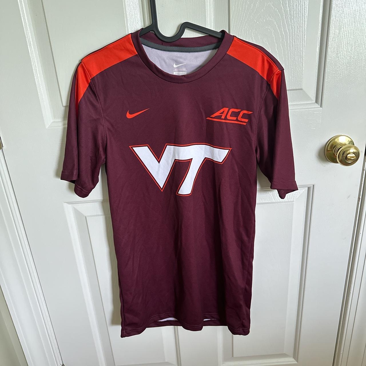 NIKE VIRGINIA TECH T-SHIRT SIZE XS Men’s or women’s - Depop