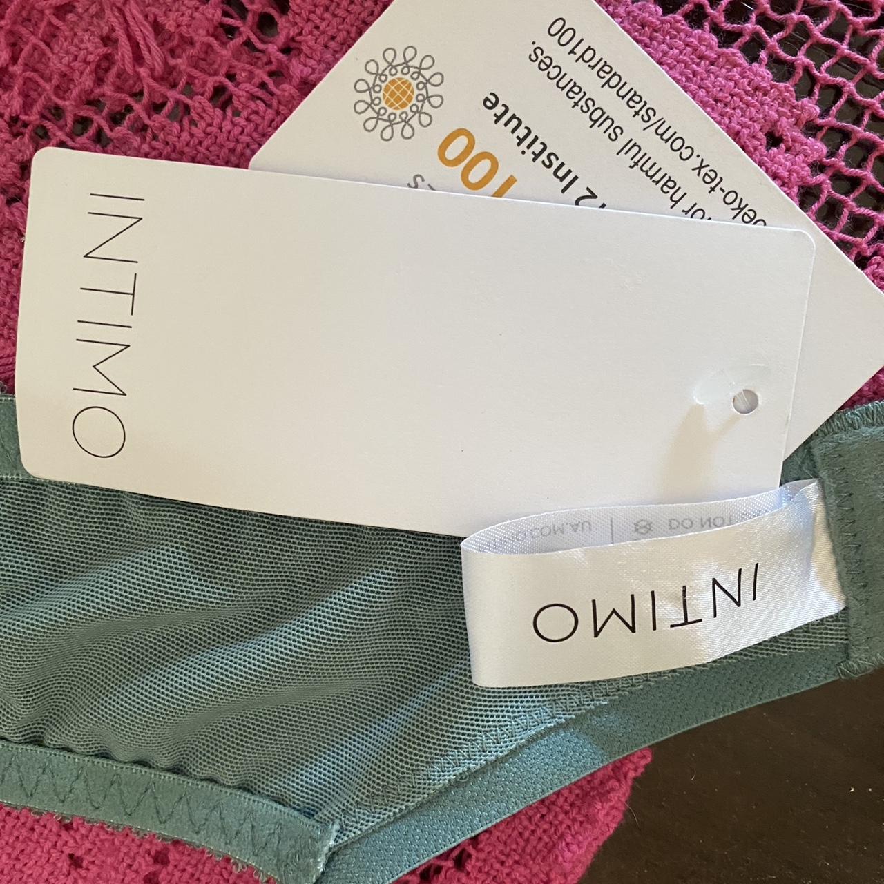 Intimo Set NWT Bra size 36B Pants size 12 - Depop