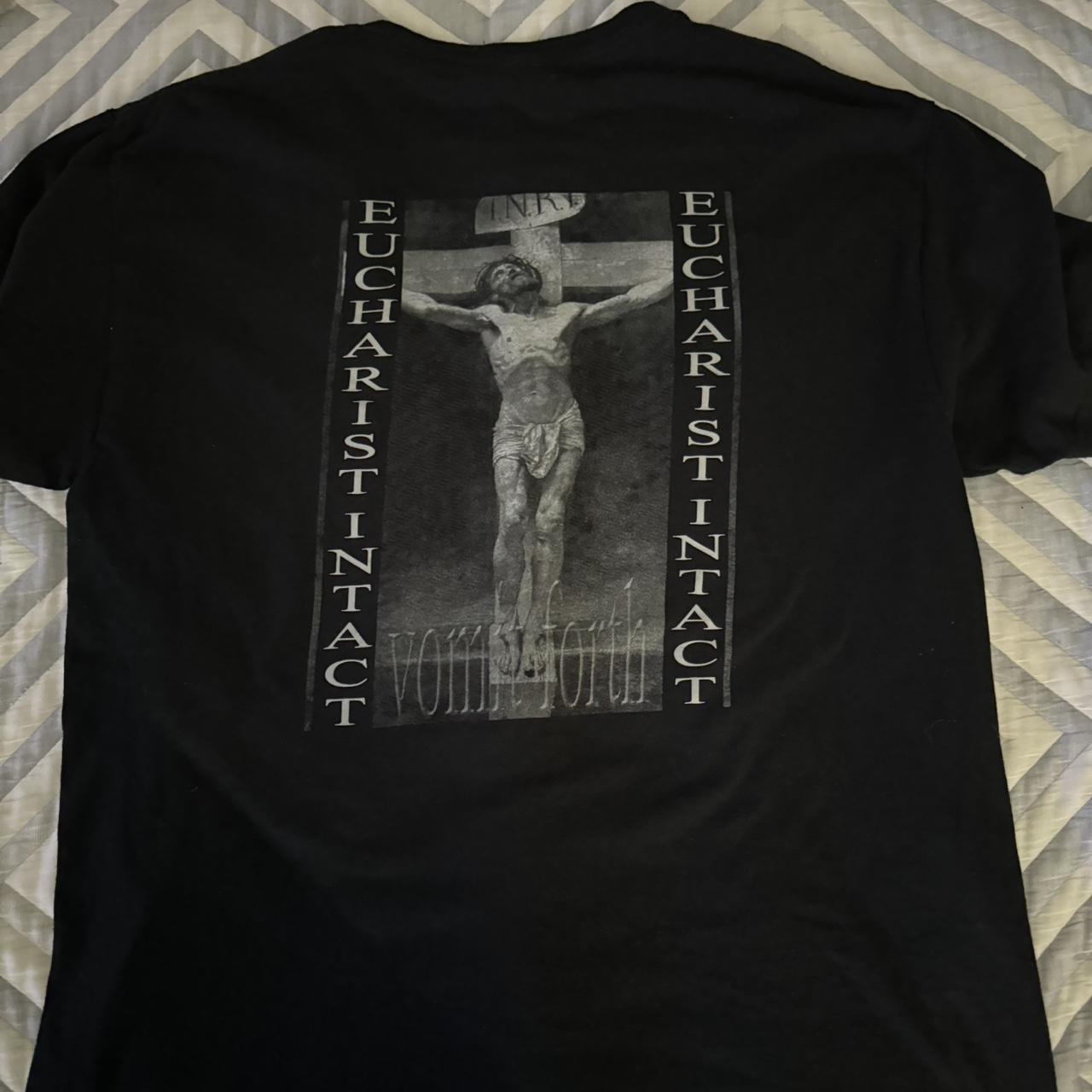 Vomit forth tee Worn twice but still in amazing... - Depop