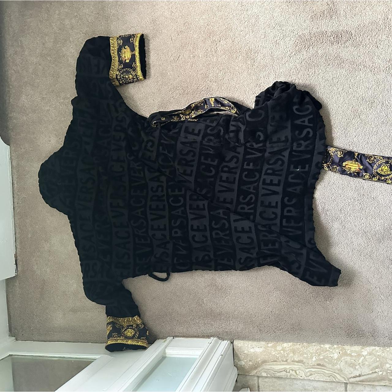 Versace Robe - Depop