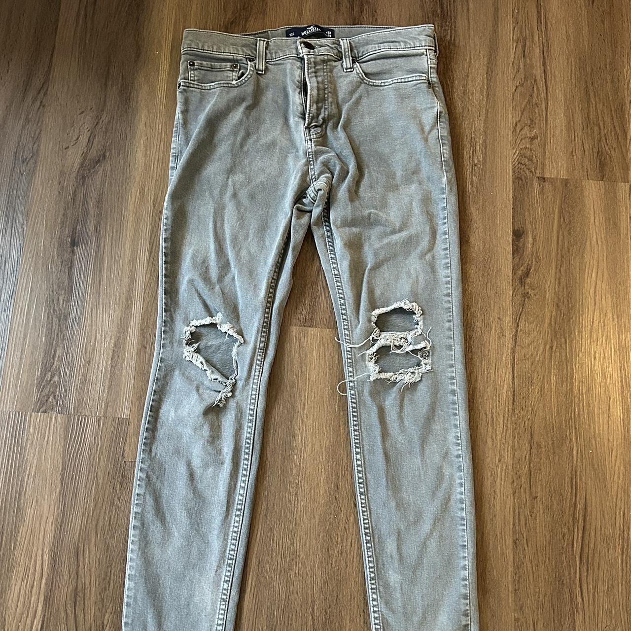 Gray Ripped Jeans 32x32 - Depop