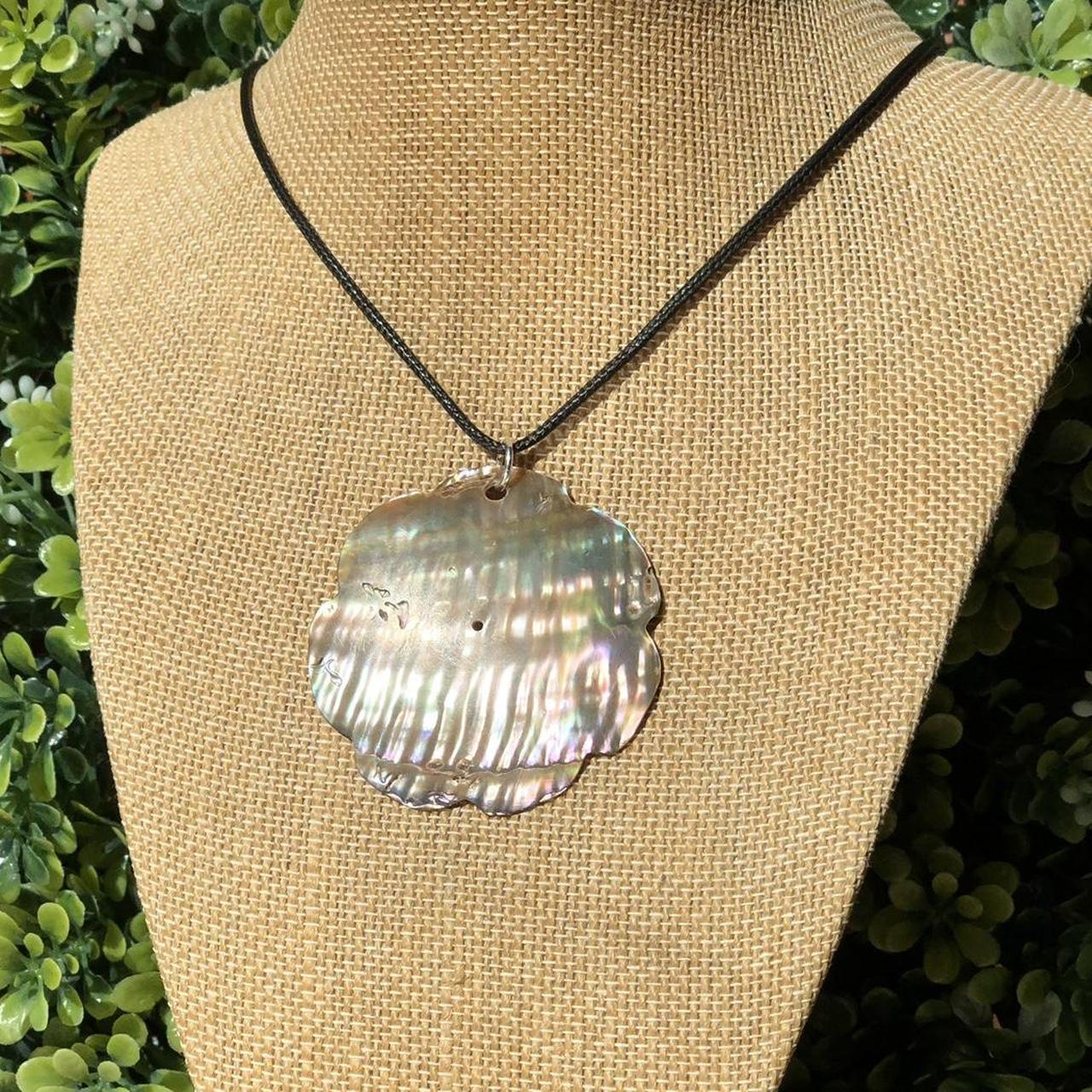 Abalone Shell Necklace 🐚 Beautiful genuine abalone... - Depop