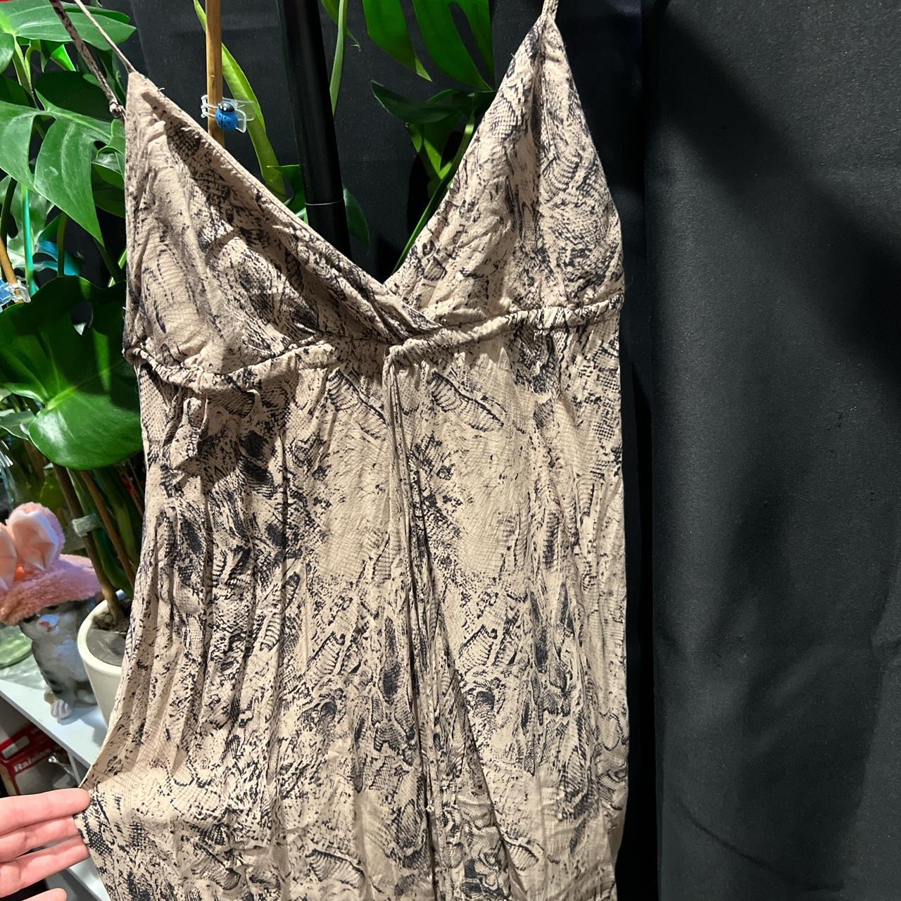 Snake print maxi dress - Depop