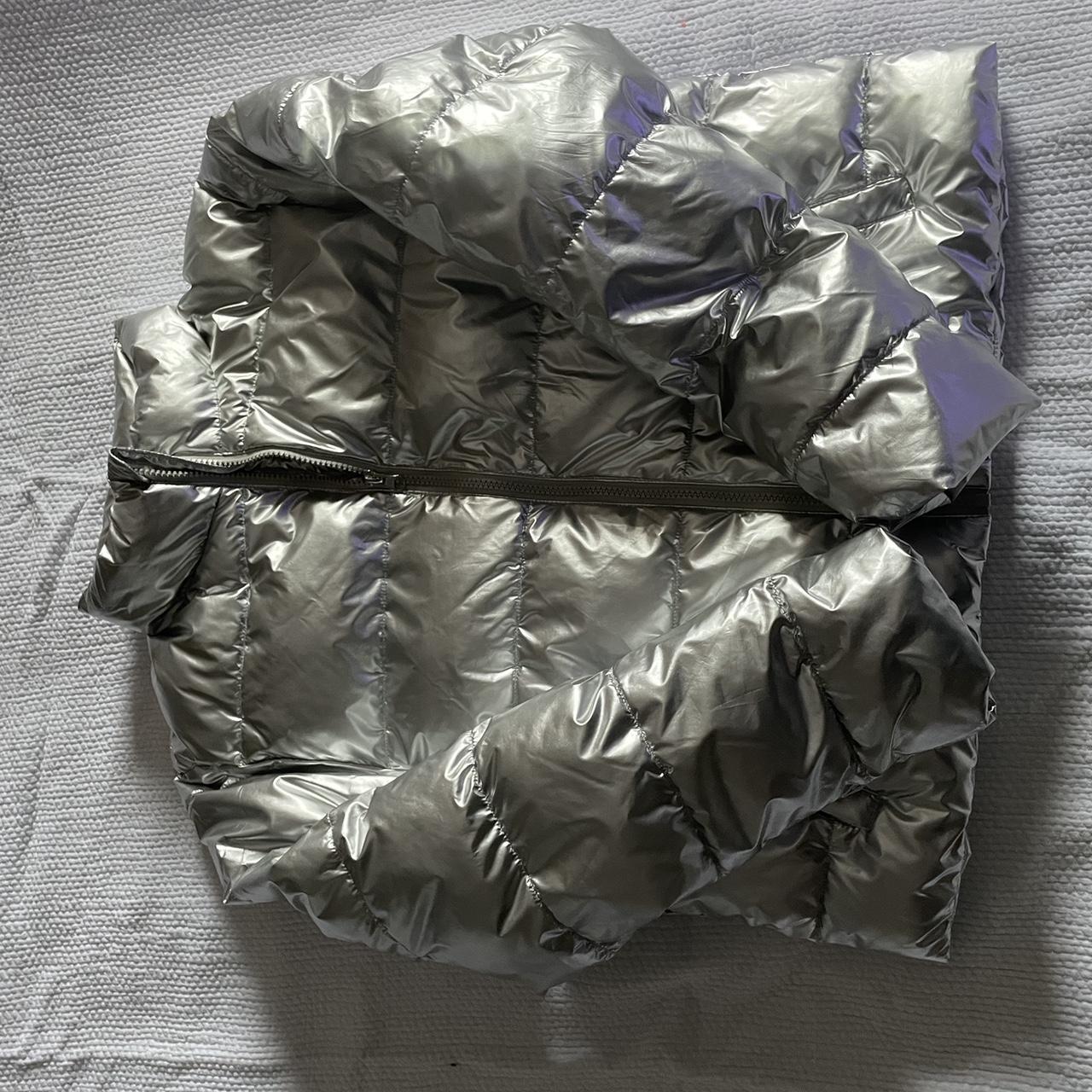 Reflective Cropped Silver Puffer Zipper Jacket - Depop