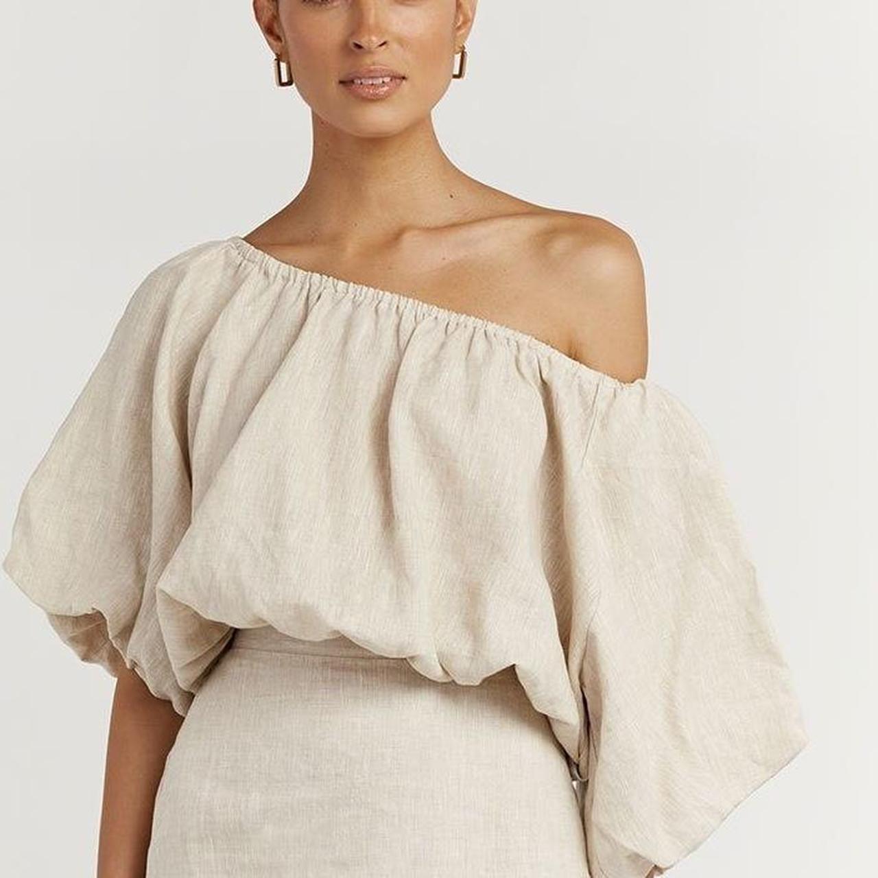 Dissh off shoulder bubble sleeve top - size 8. Good... - Depop