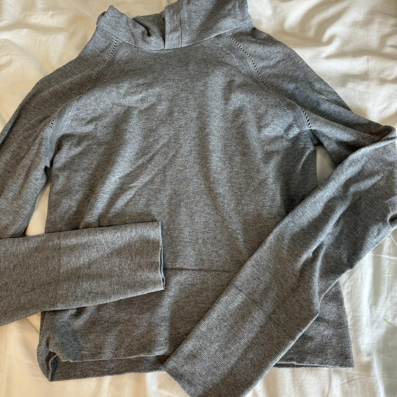 Fabletics hoodie Size small Soft fabric, used a lot... - Depop