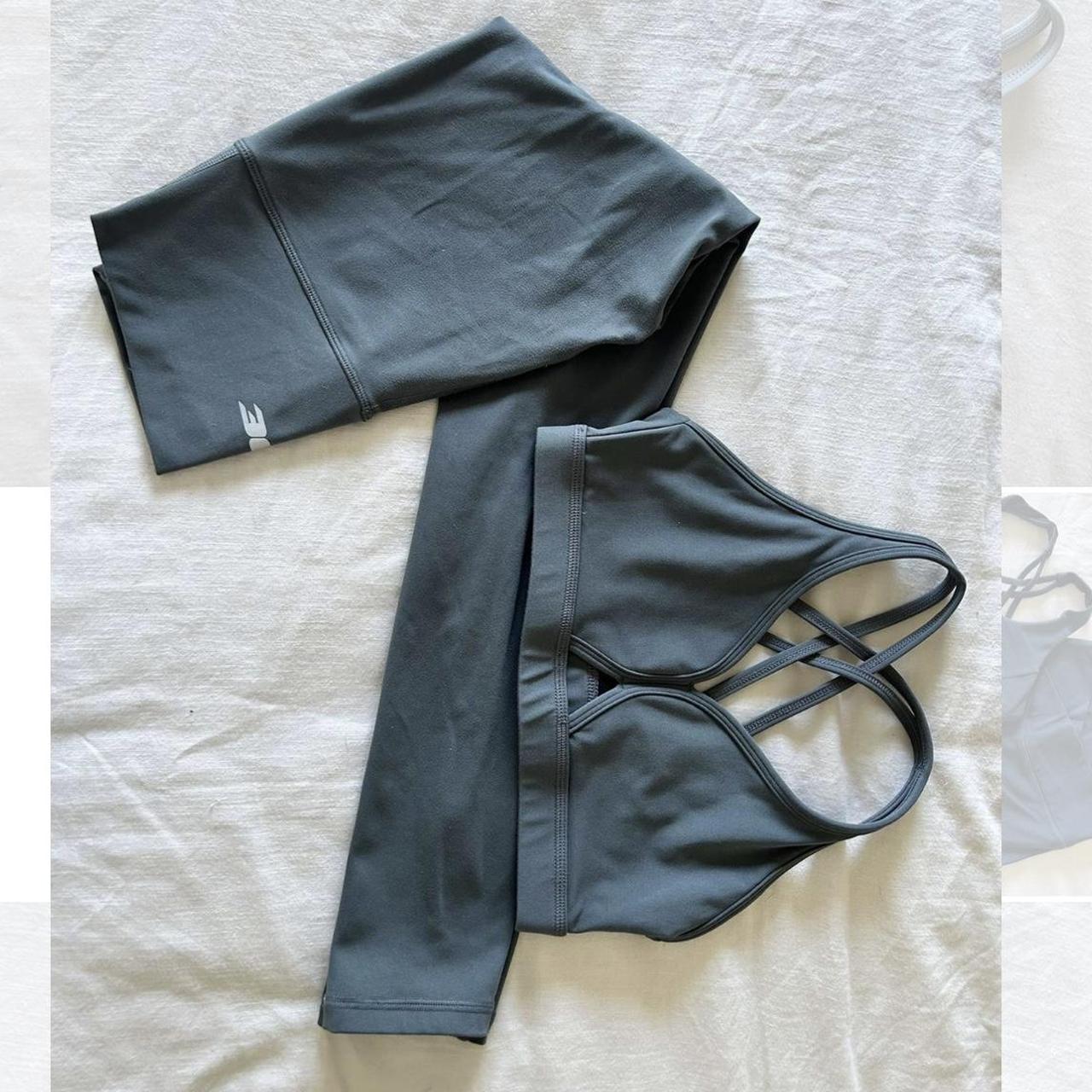 Cloud Grey Elite Eleven Set Leggings - X-Small Top... - Depop