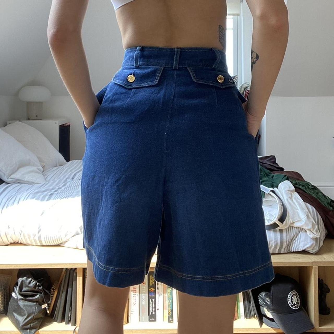 ELLE Women's Blue and Navy Shorts | Depop