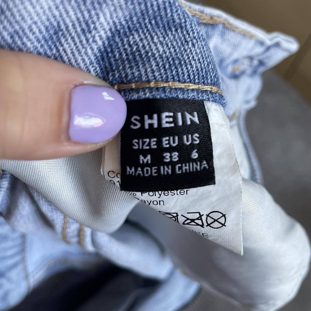 SHEIN mom short denim size medium #short #shein - Depop