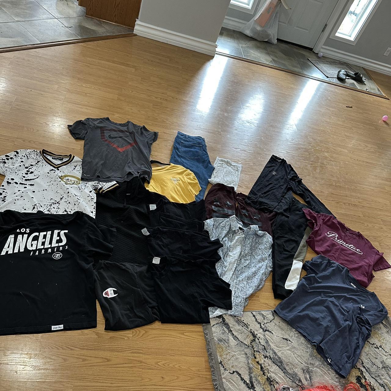 Men’s bundle size medium to large (mostly large)... - Depop