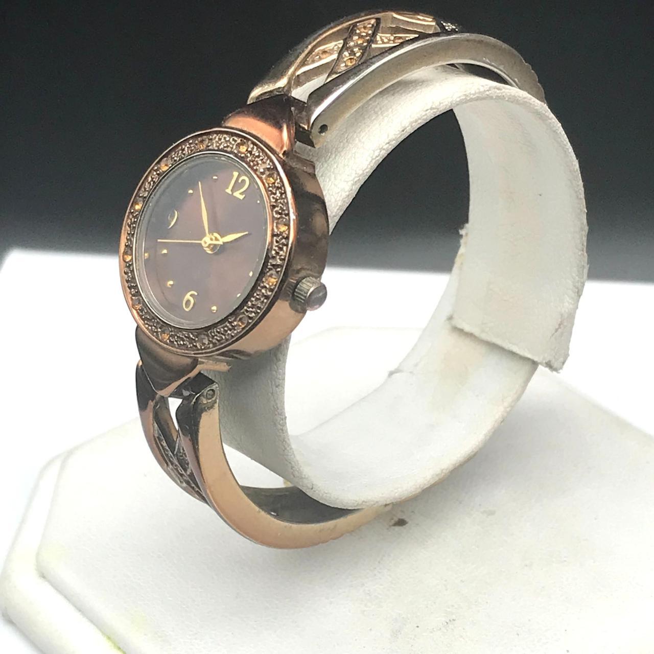 Allude Watch Quartz Ladies New Battery It is... - Depop