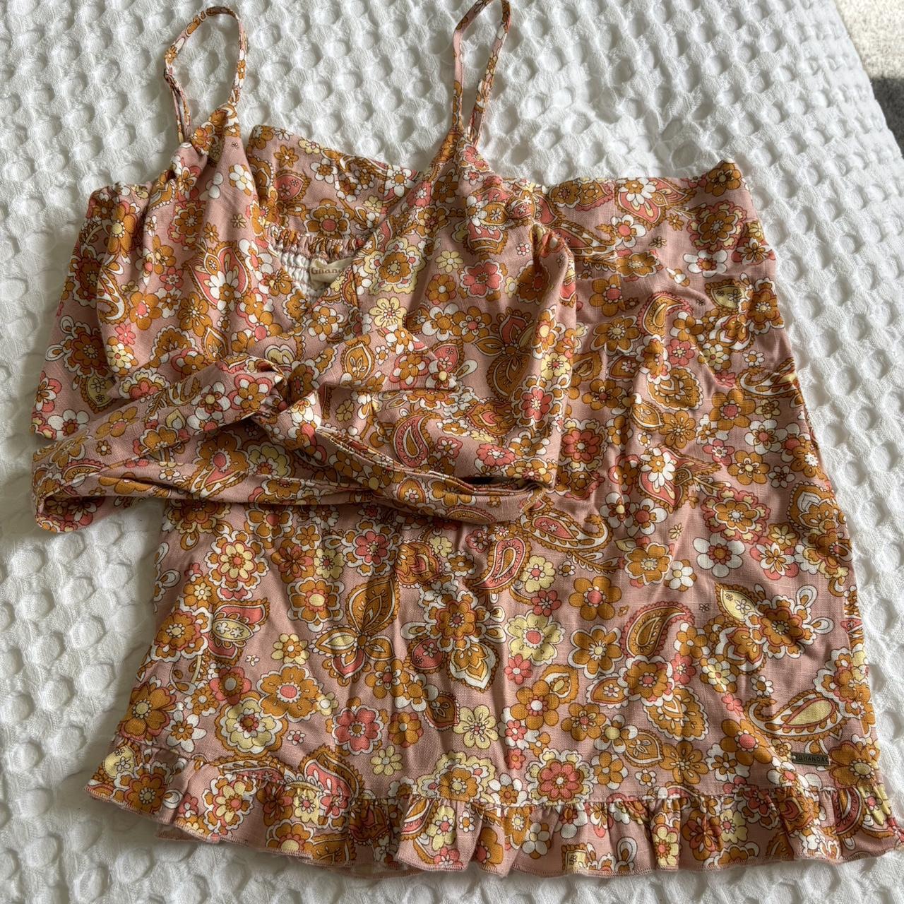 Ghanda matching set. Tie around top + matching... - Depop