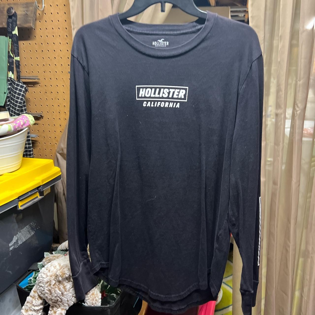 Hollister Box Logo Long Sleeve Size L. Price is $10 - Depop