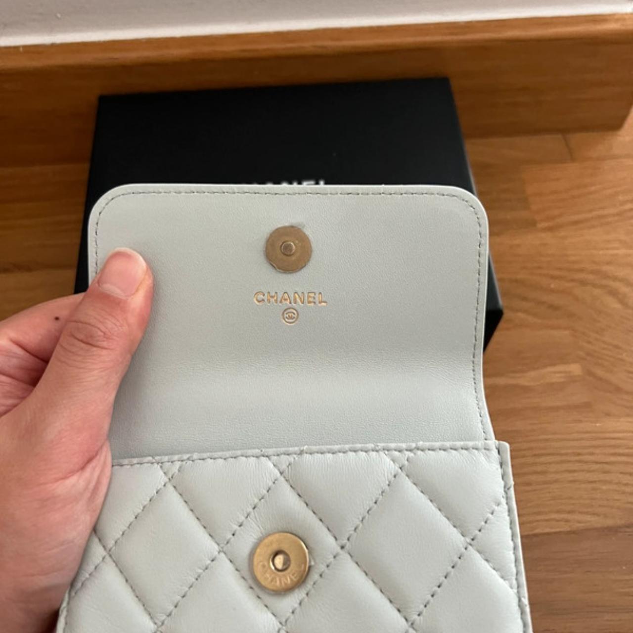 Chanel Bolso Chantel Bolso mini, azul claro color... - Depop