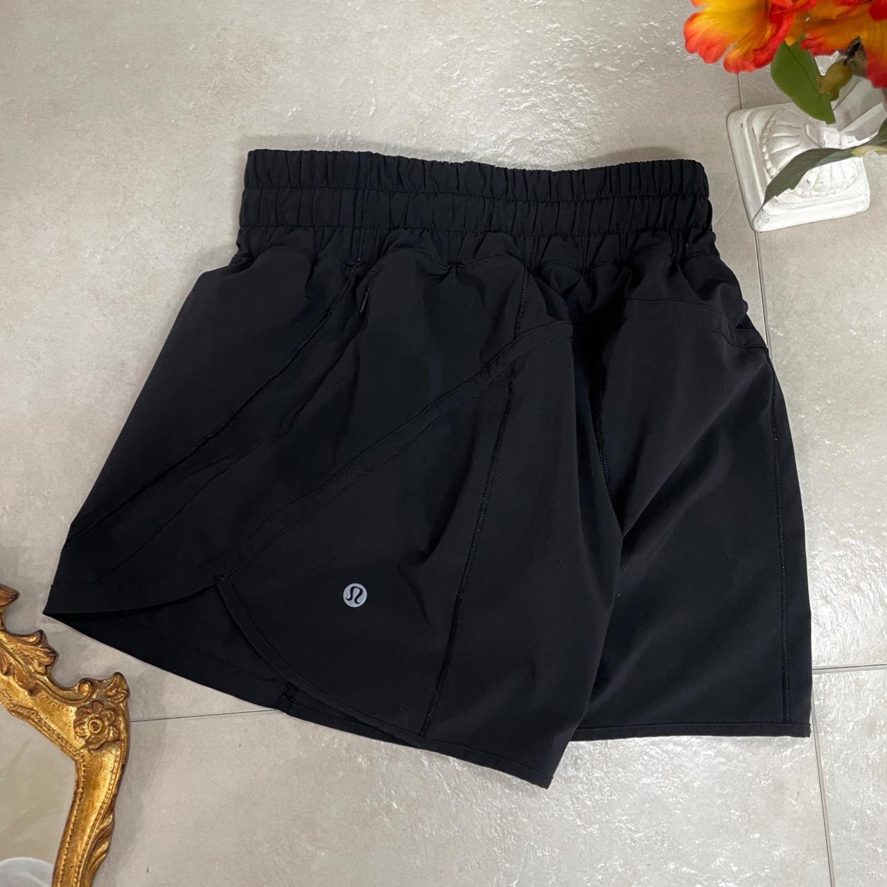 Lululemon Women's Black Shorts | Depop