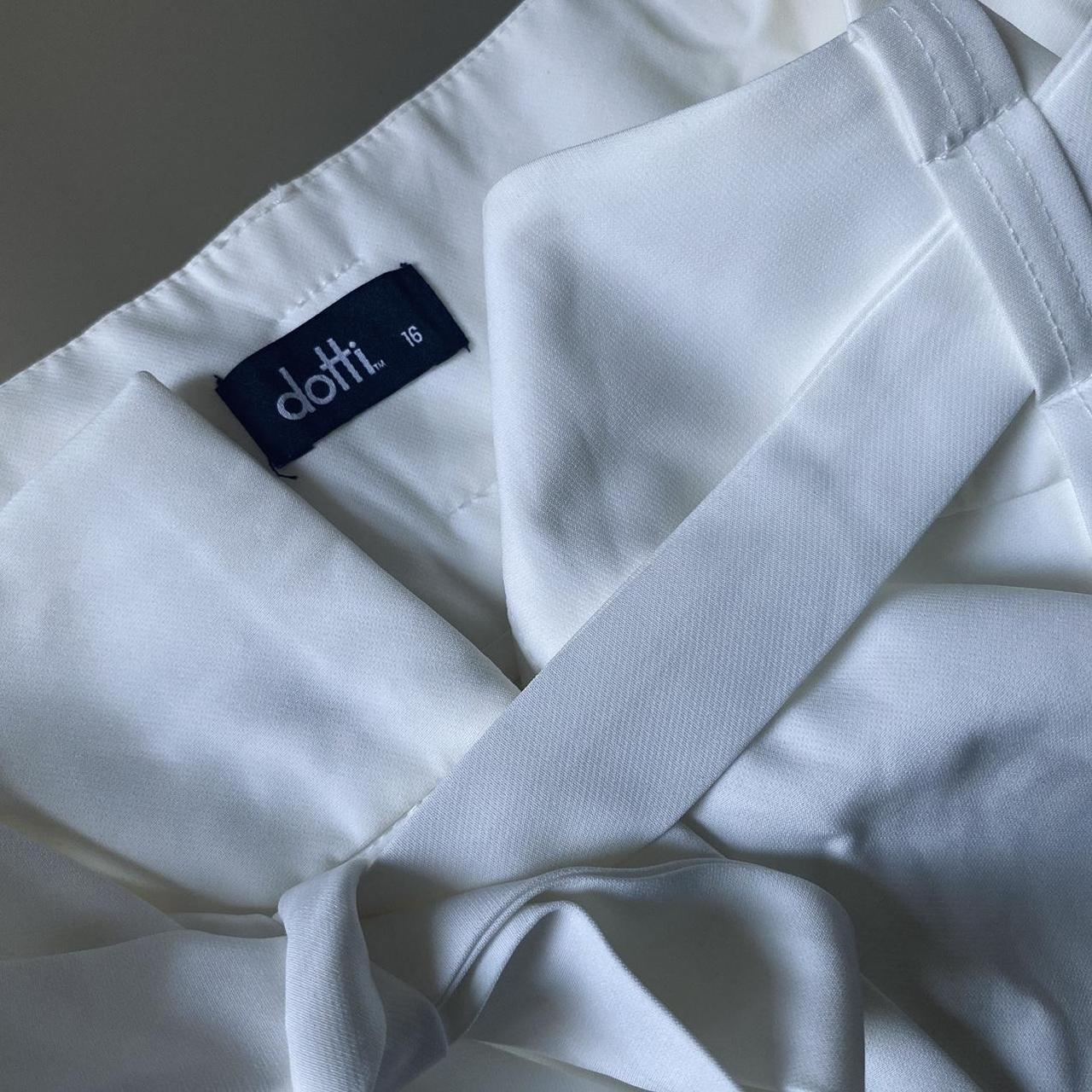 Dotti White Heavy Weight Double lined Tie Dress... - Depop