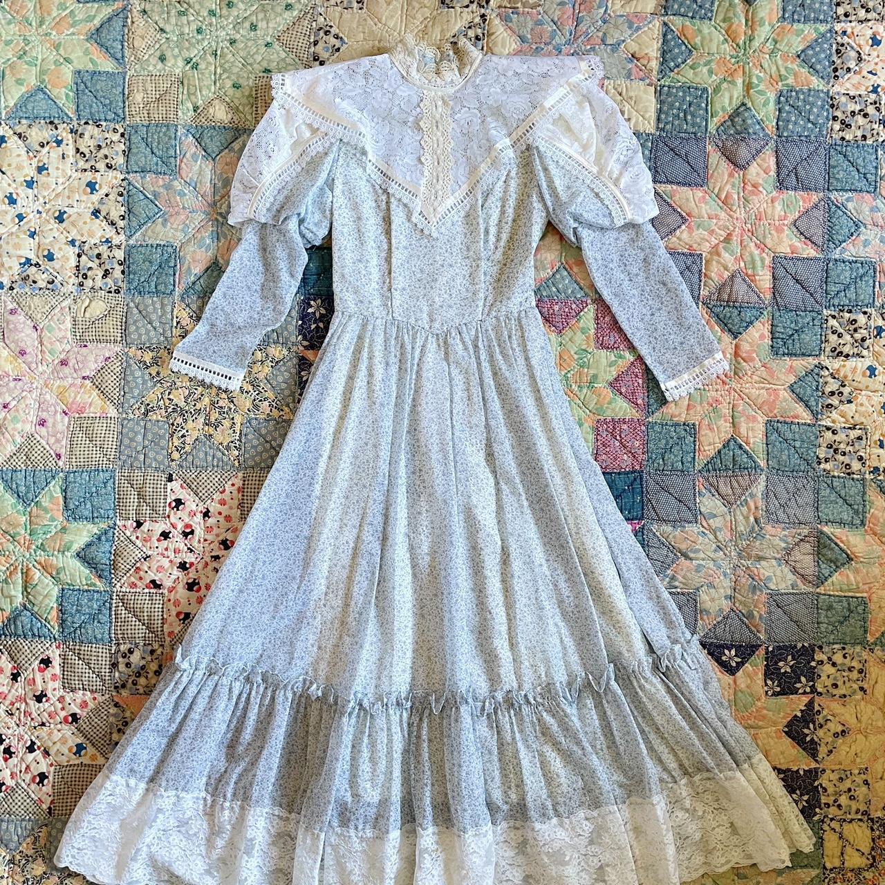Collectible 1970s Gunne Sax dress with a high neck... - Depop