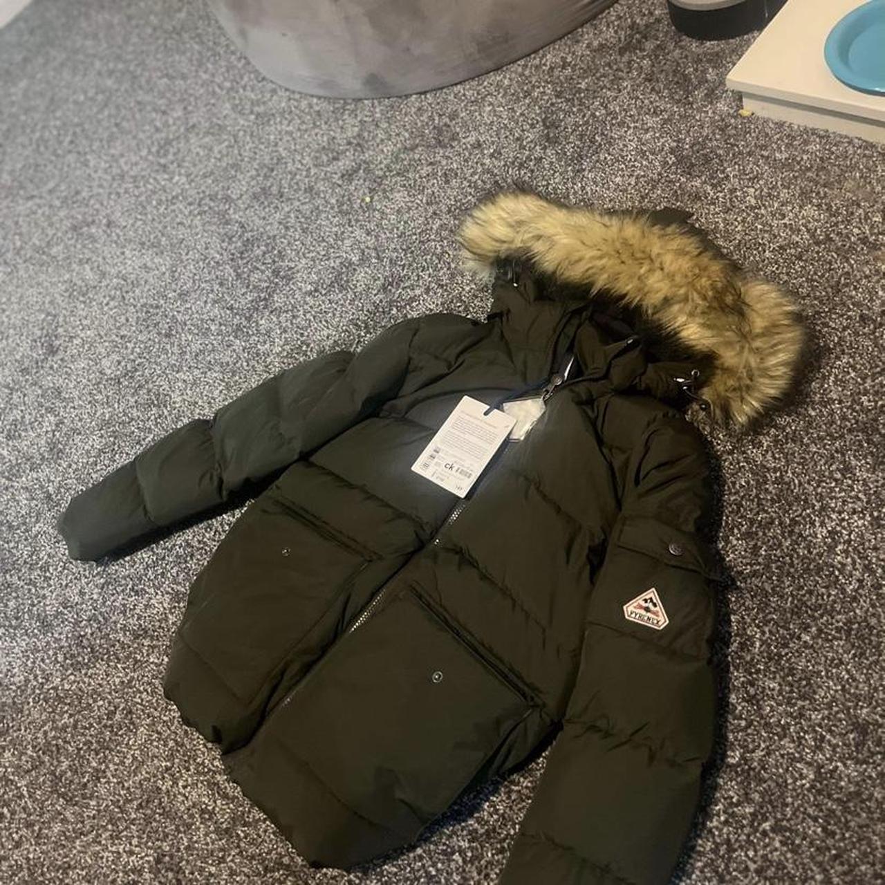 Pyrenex puffer coat. Never worn looks brand new... - Depop