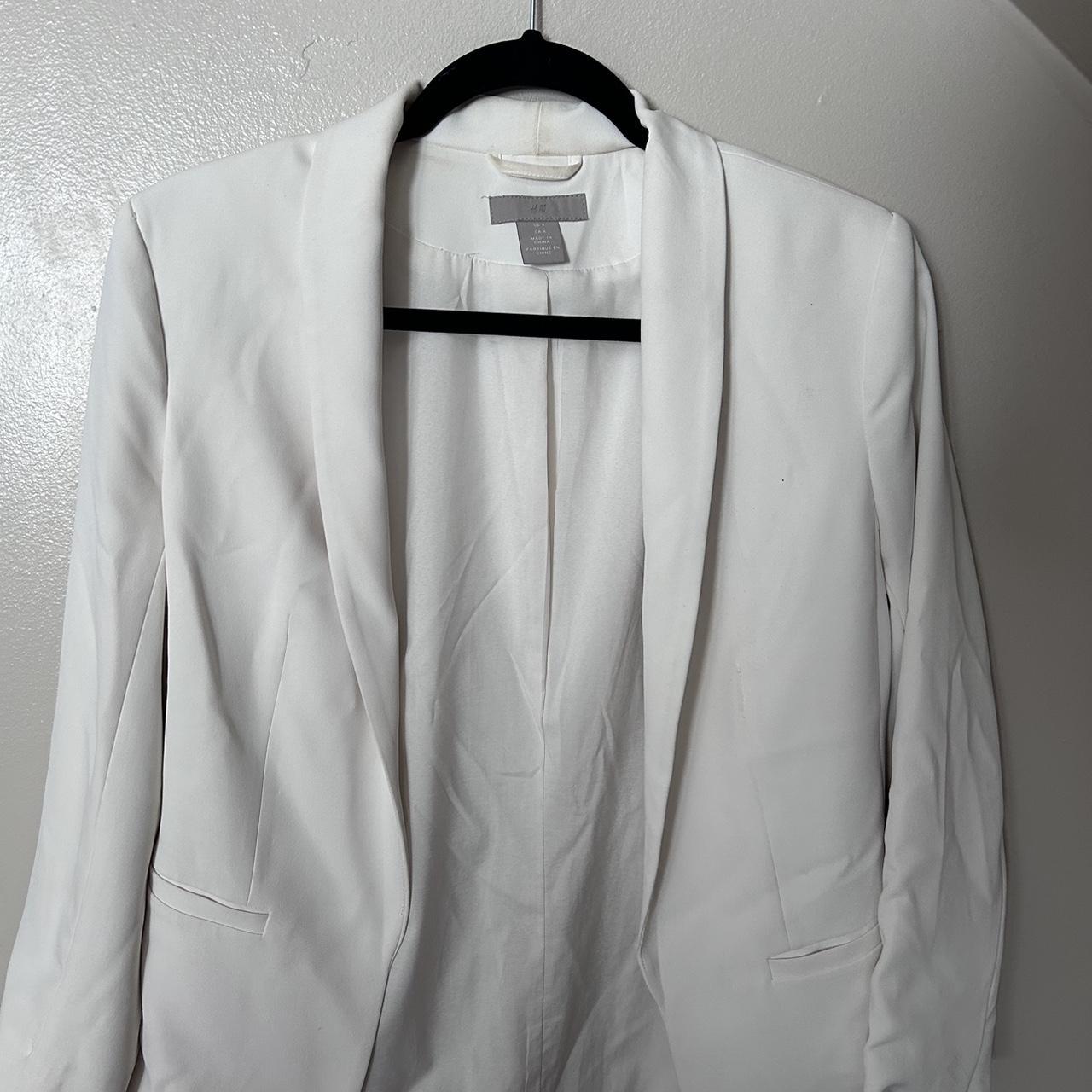 White fitted blazer, needs dry cleaned! - Depop