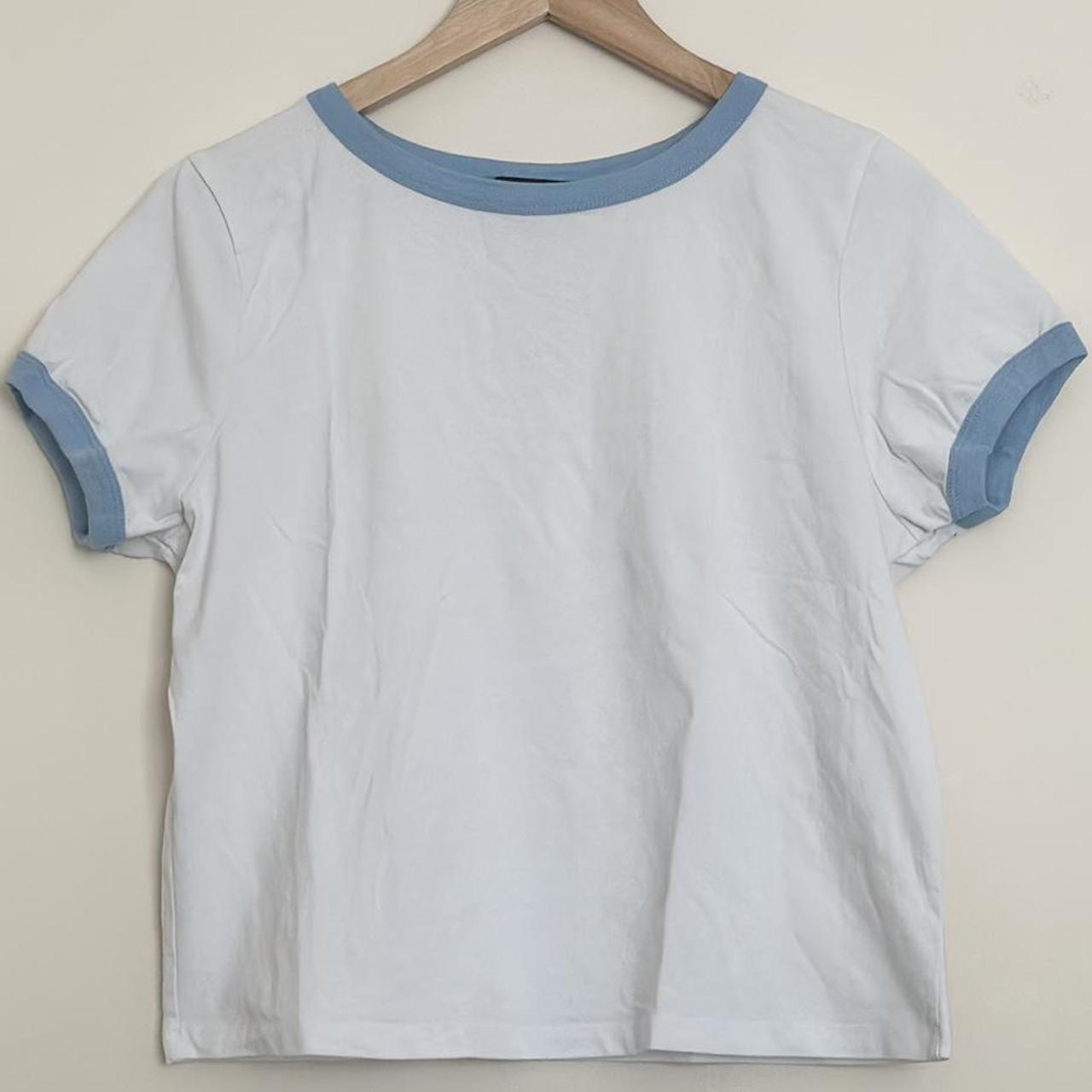 Blue crew neck white t-shirt size 18 - Depop