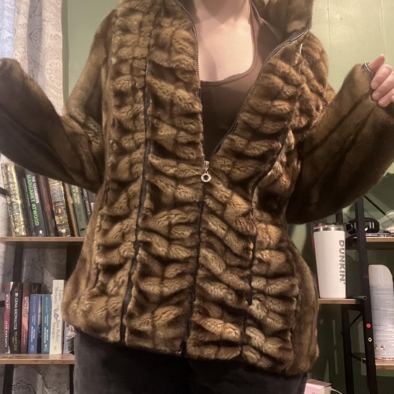 XL ameri mode coat SUPER soft and comfortable! Cute... - Depop