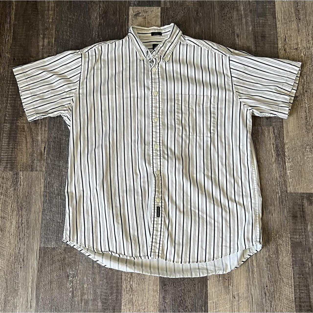 Lightweight button down shirt Size L I’m 5’11 for... - Depop