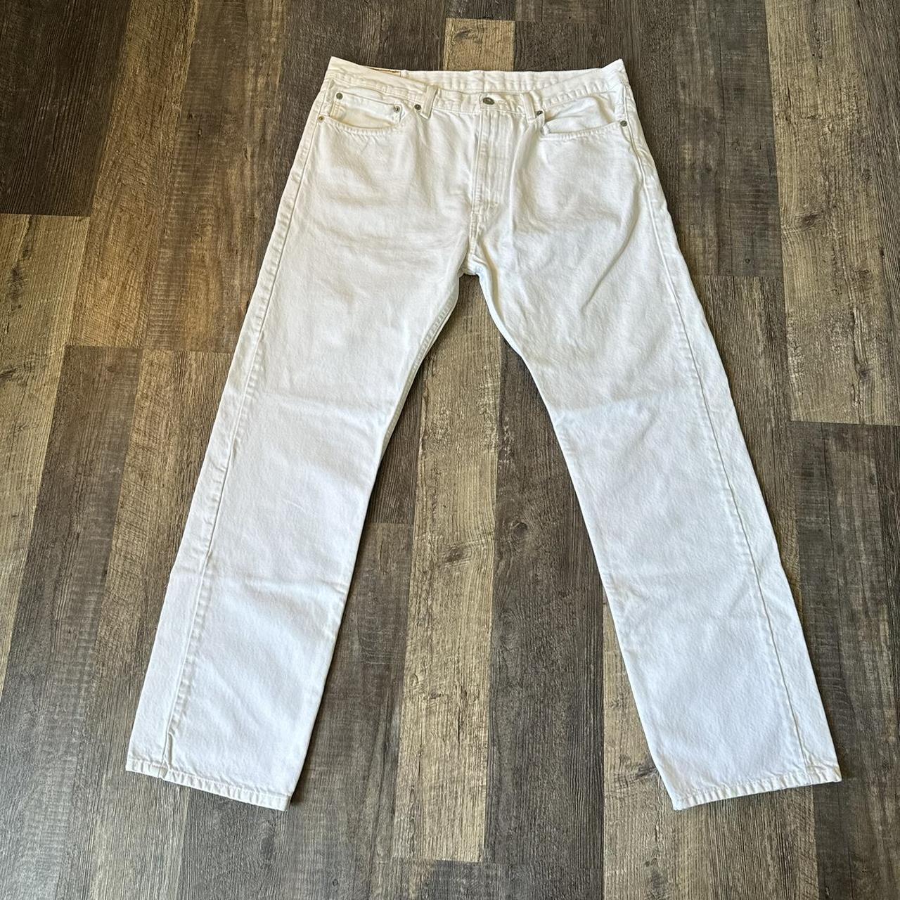 Levi’s 505 White Straight Leg Jeans Size 36x32 I’m... - Depop