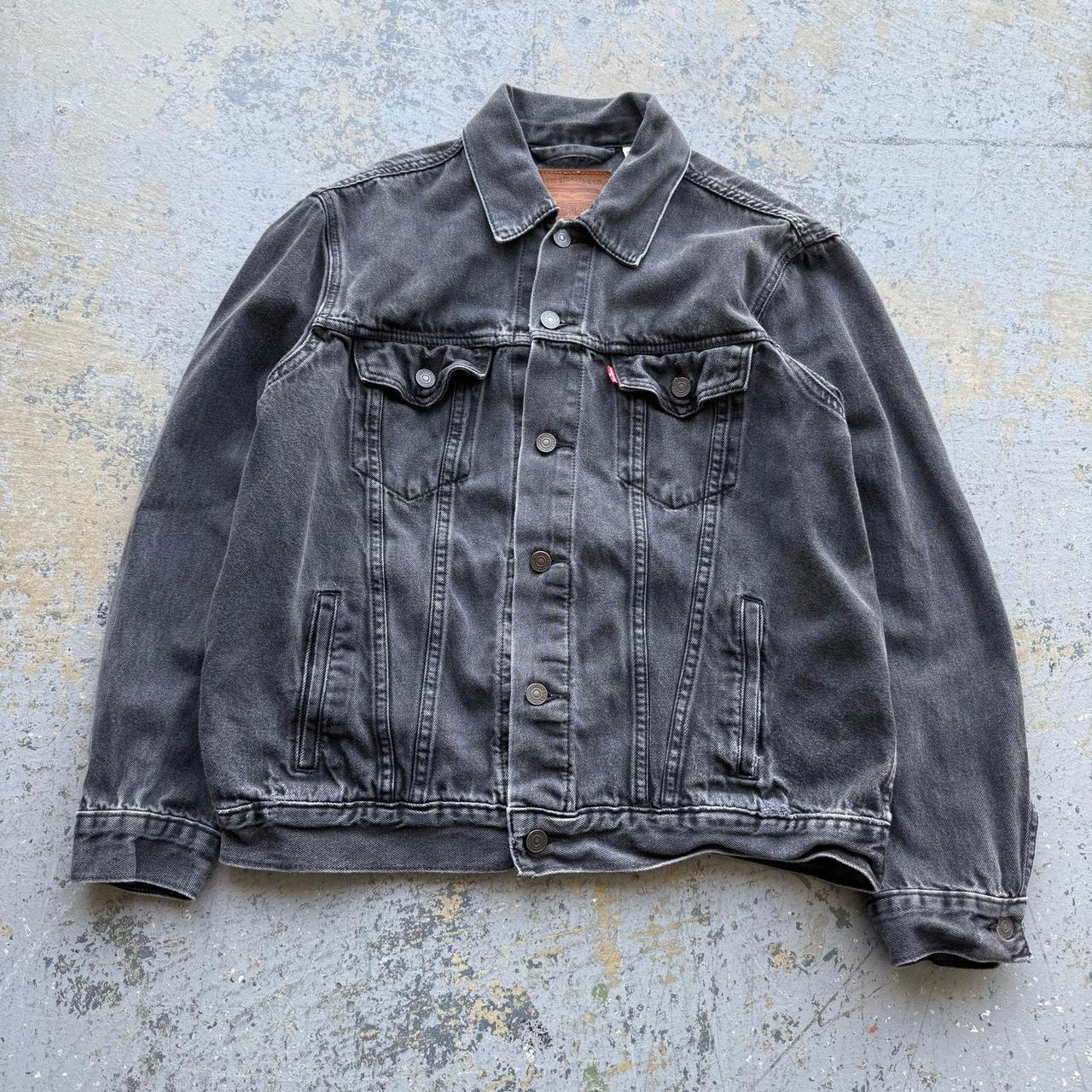 Levi’s Black Denim Trucker Jacket Super cool... | Depop