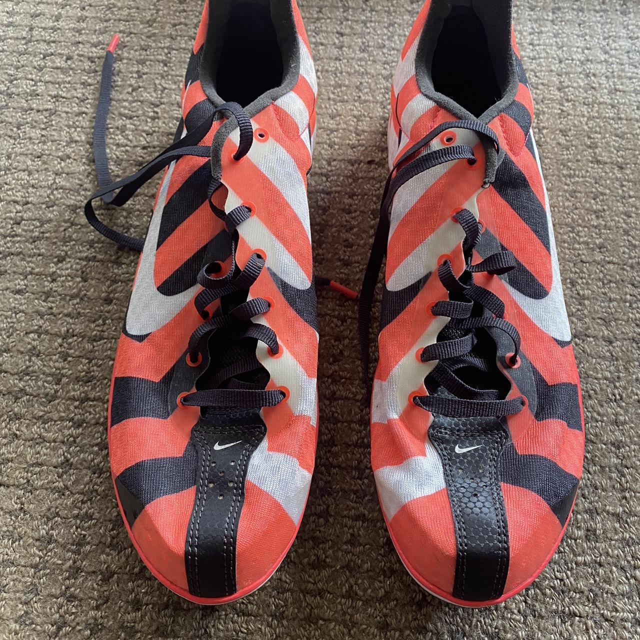 Nike middle distance striped spikes US 8.5 or UK... - Depop