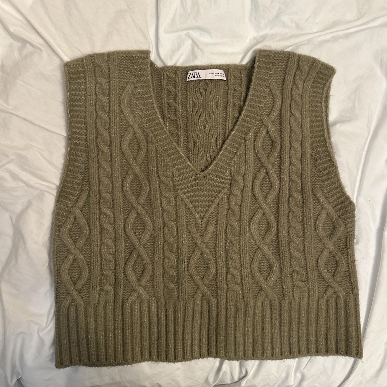 Zara knit vest Size M Fabric 6% wool 2%... - Depop