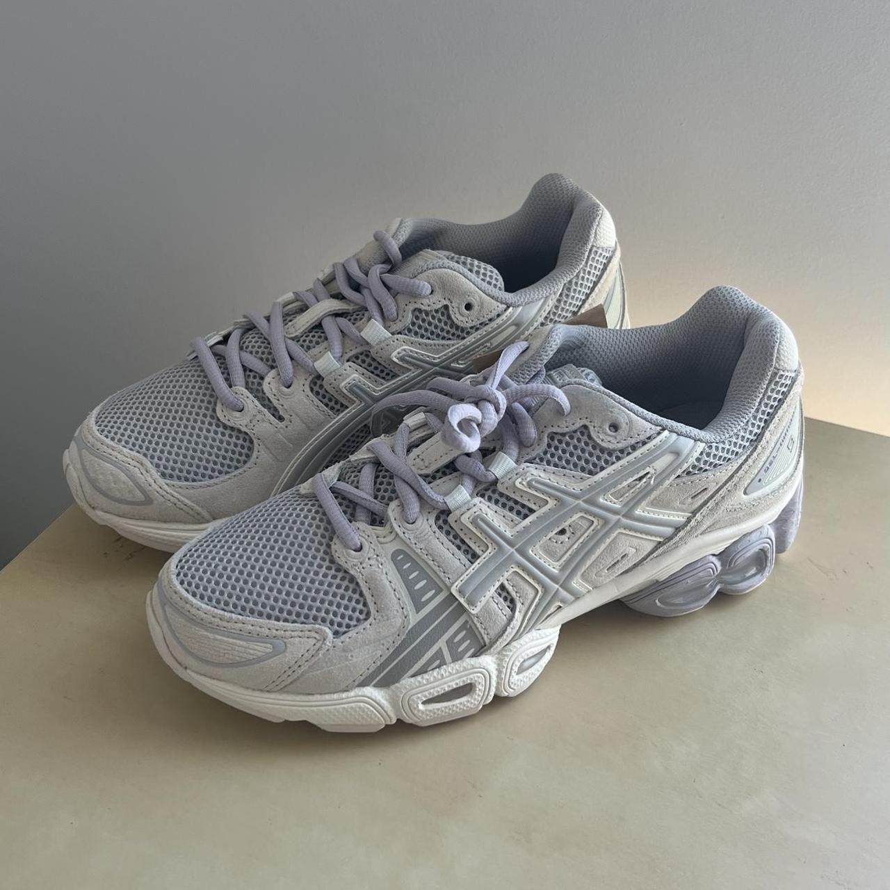 ASICS Women's White and Cream Trainers | Depop