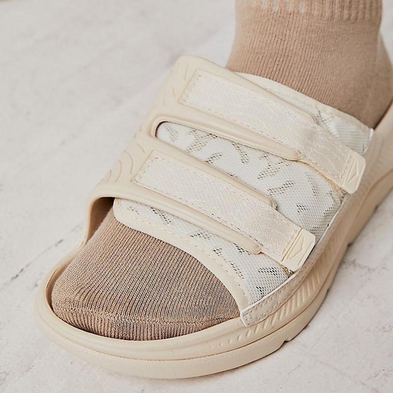 Hoka One One Women's Cream Slides | Depop