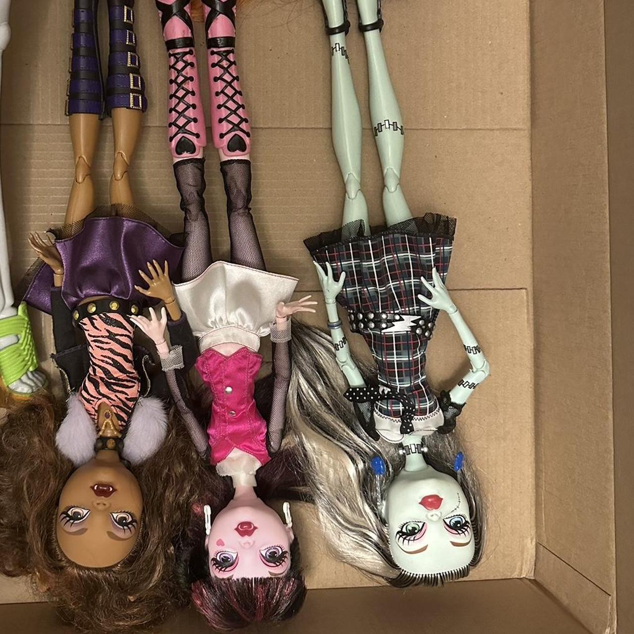 Monster high frightfully tall 3 pack bundle... - Depop