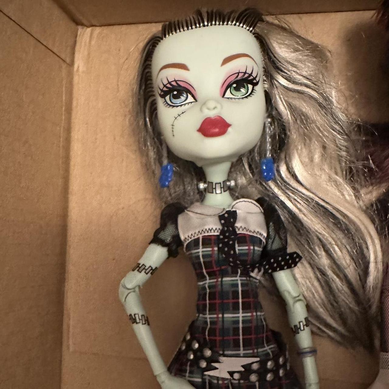 Monster high frightfully tall 3 pack bundle... - Depop