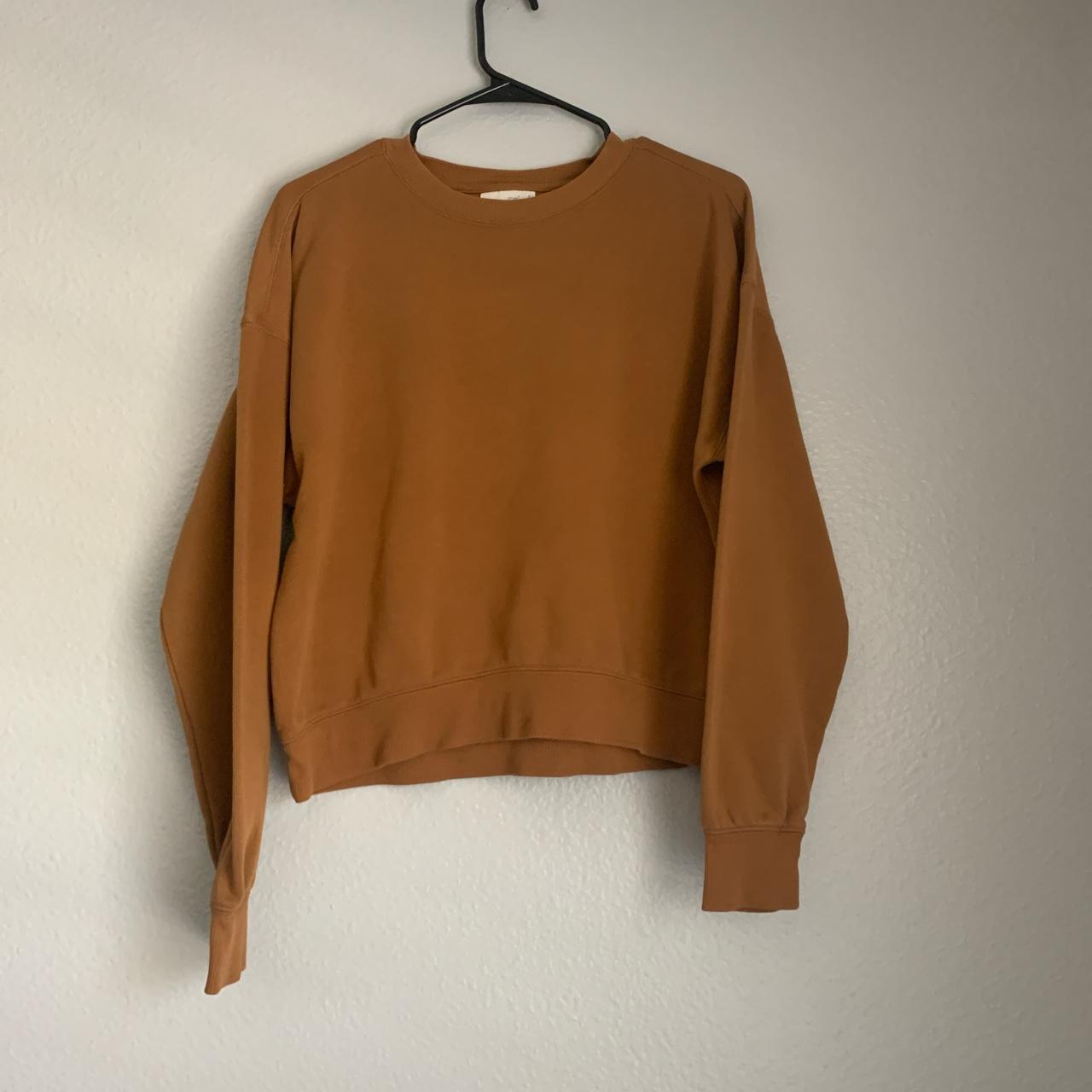 Universal Threads sweatshirt Size: Medium - Depop