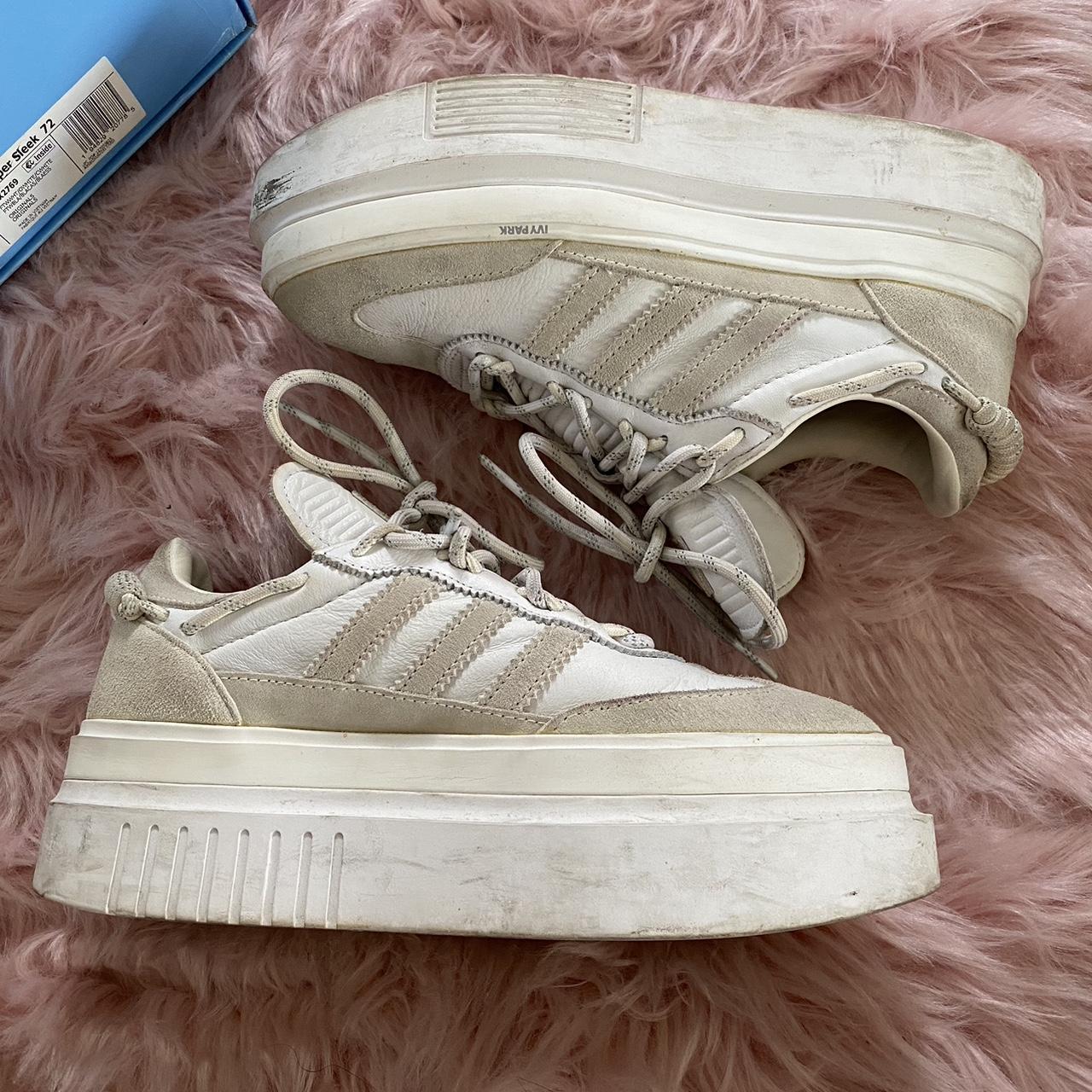 Adidas Women's Cream and White Trainers | Depop