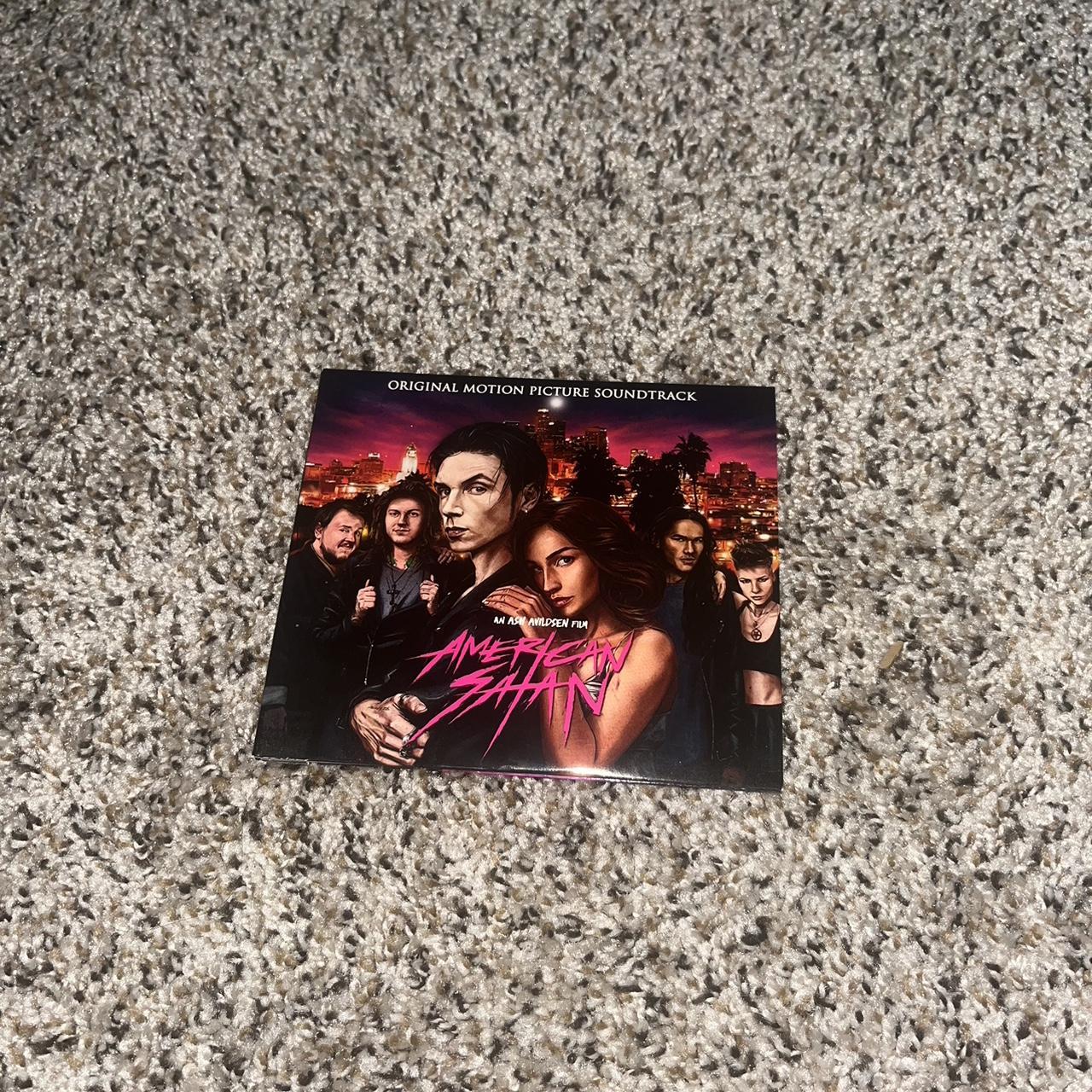 Hot Topic Multi Cds-and-vinyl | Depop