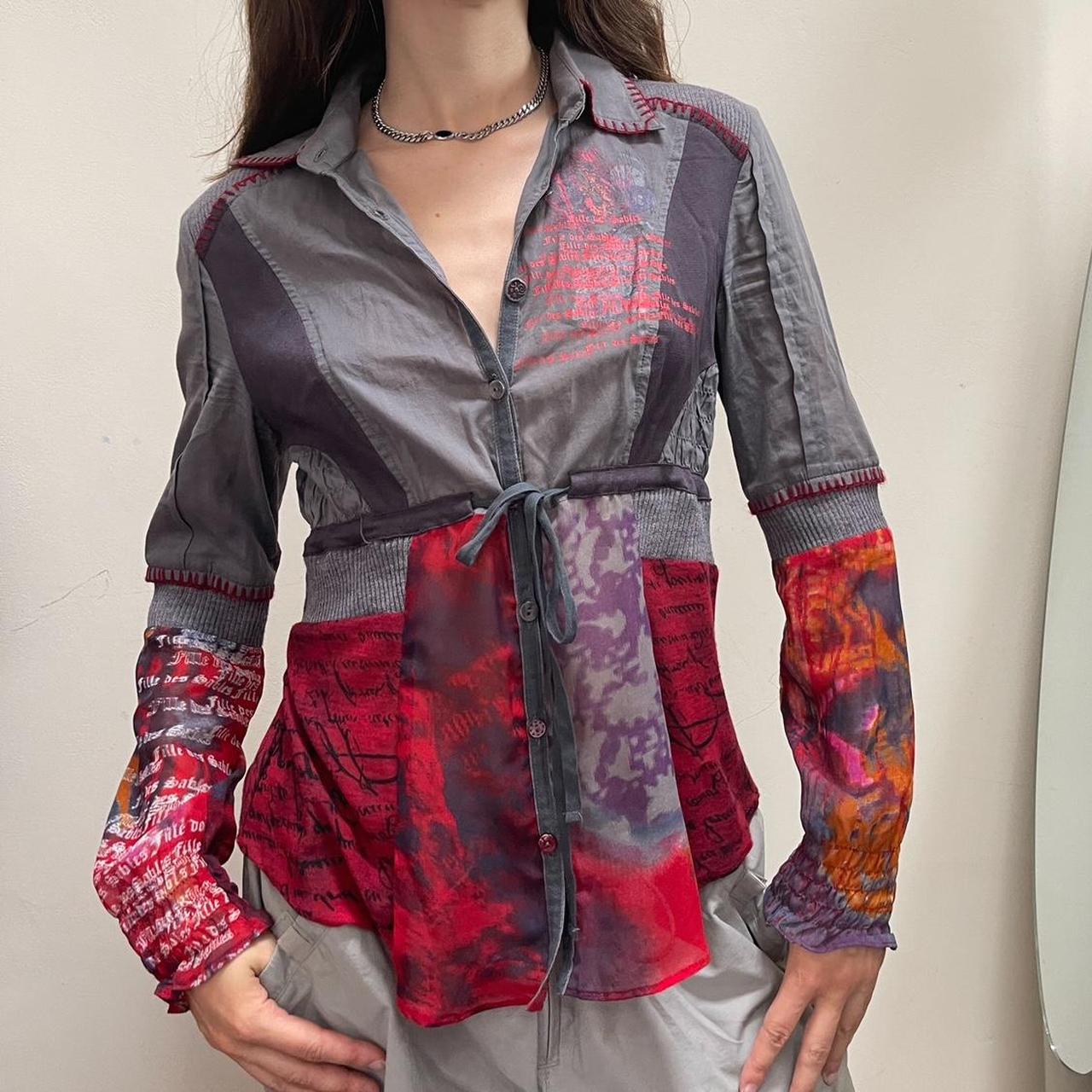 Insane vintage 00s shirt Size 8 (Shown on uk6) Grey... - Depop