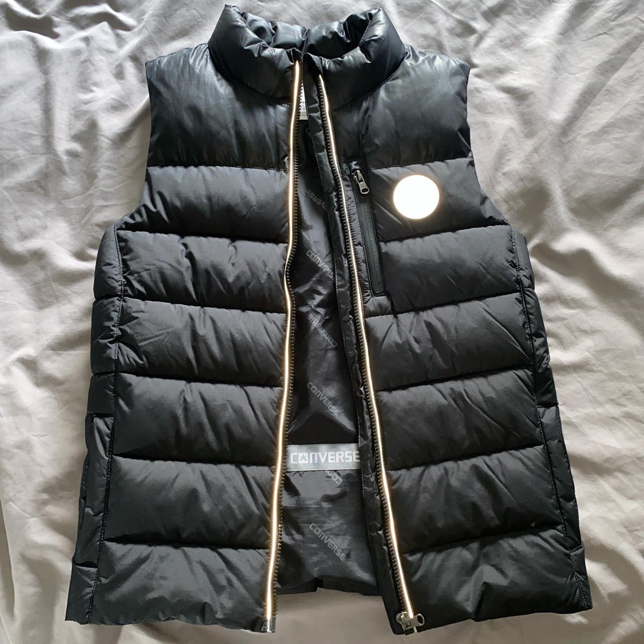 Junior XL Converse Chuck Taylor black puffer body... - Depop