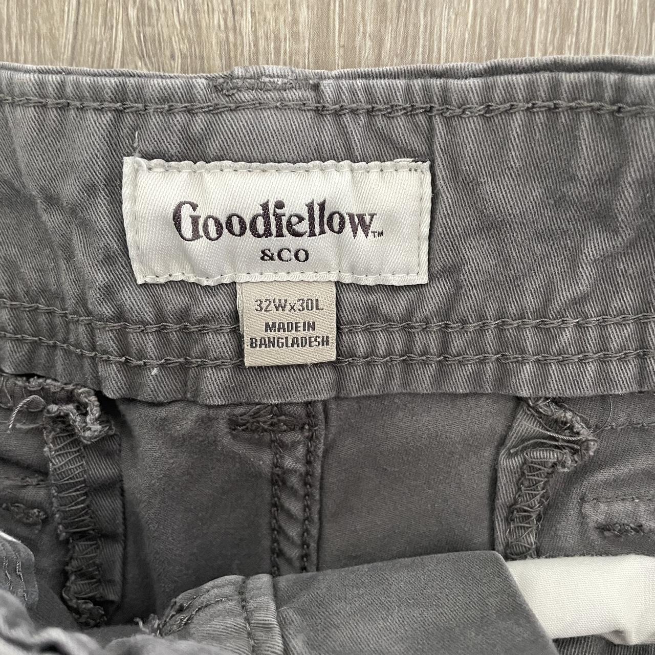 30x30 slim fit GoodFellow cargo pants - Depop