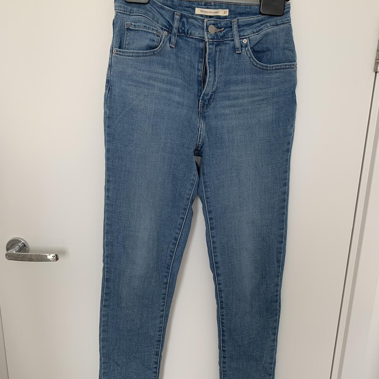 High rise skinny Levi’s jeans Size 27 and regular... - Depop
