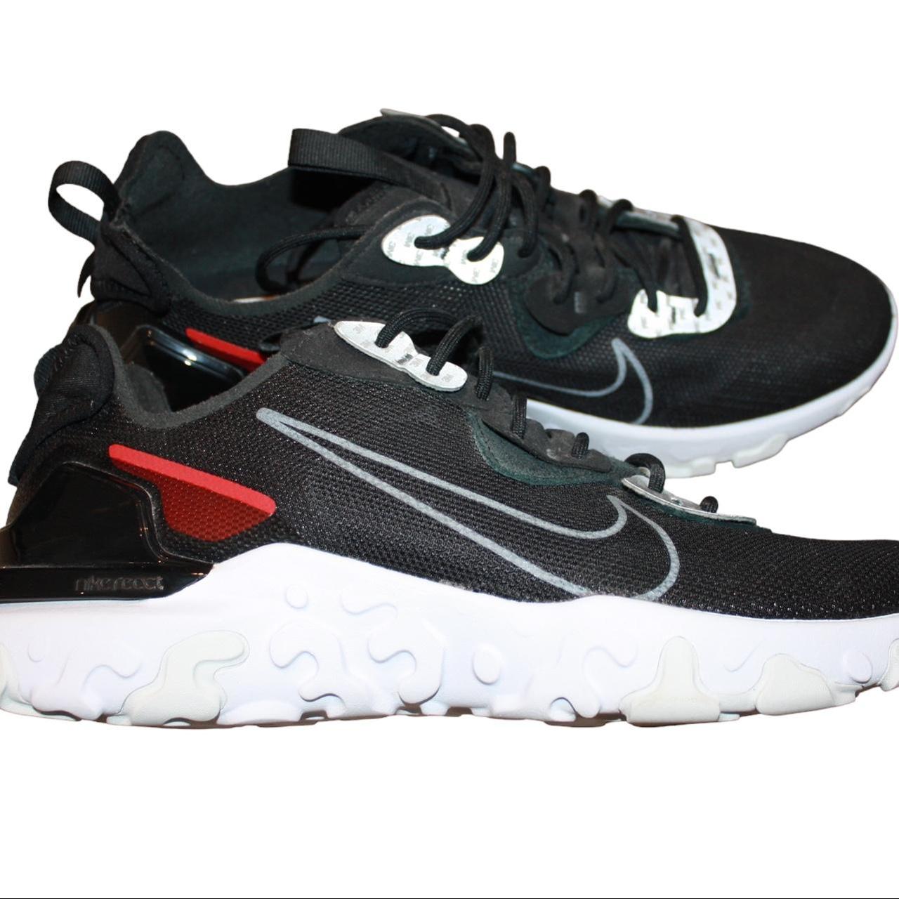 Nike Men's Black and Red Trainers | Depop