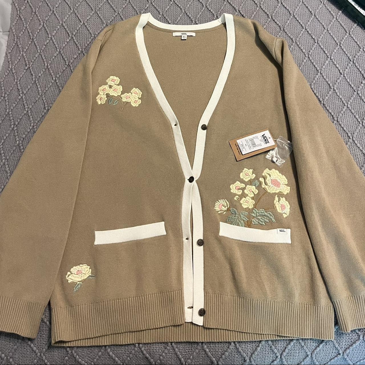 VANS floral cardigan🌼🌼 Size is labeled M/L but can... - Depop