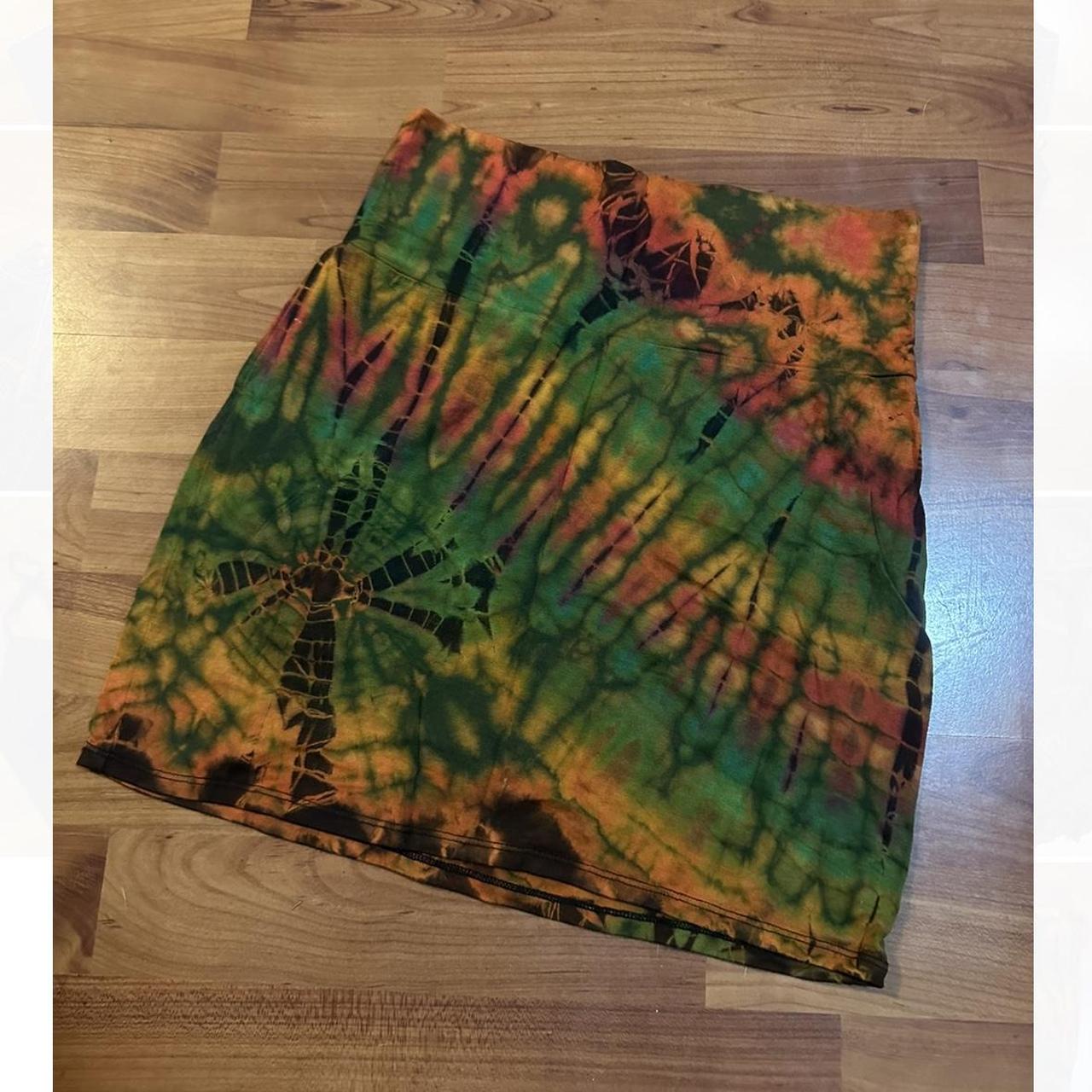 Tie dye mini skirt - perfect condition 🤎⛓️💚 Only worn... - Depop