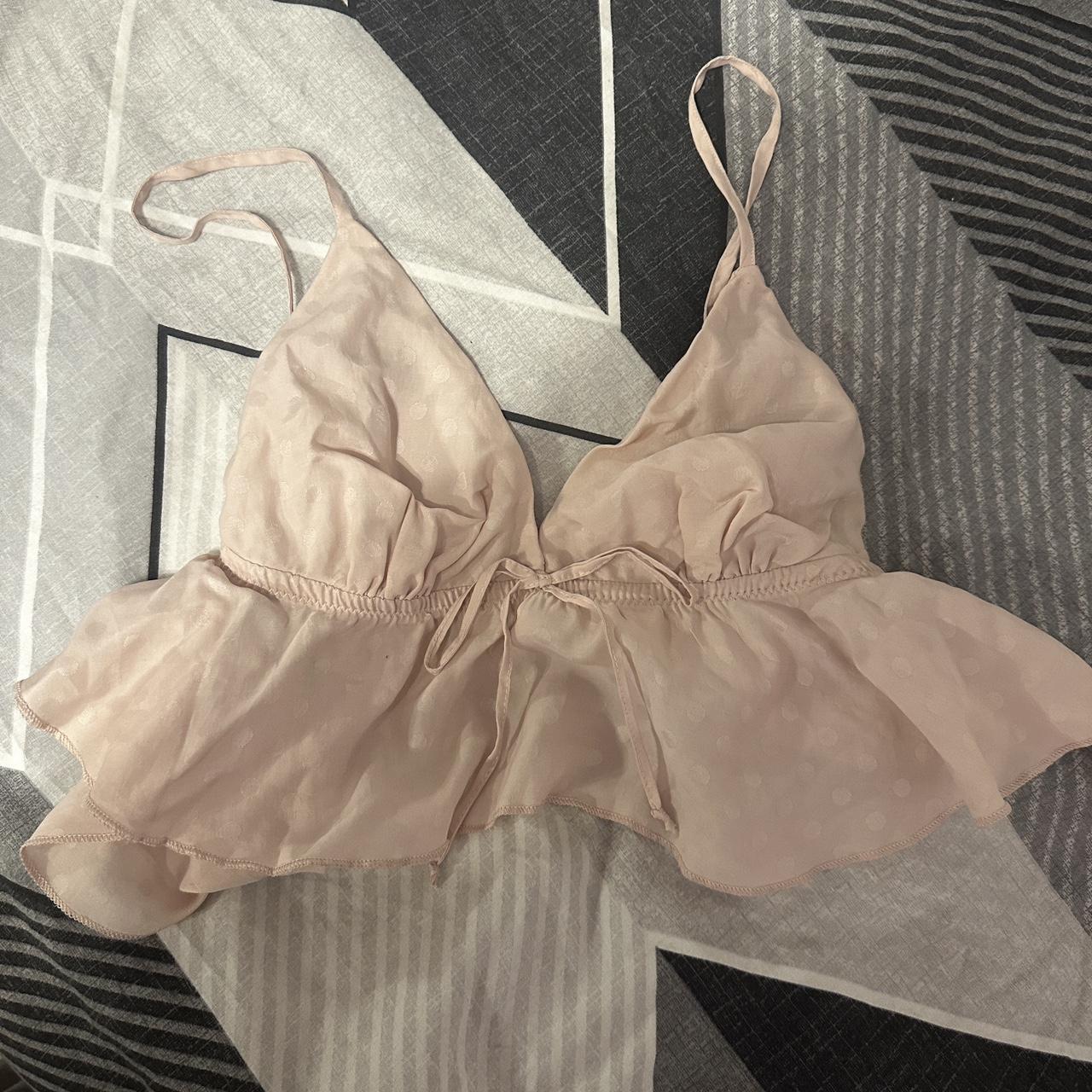 Light Pink cropped flowy cami top with adjustable... - Depop