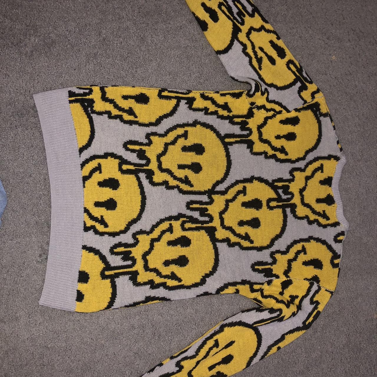 MENS SMILEY FACE SWEATER SIZE XTRA LARGE - Depop