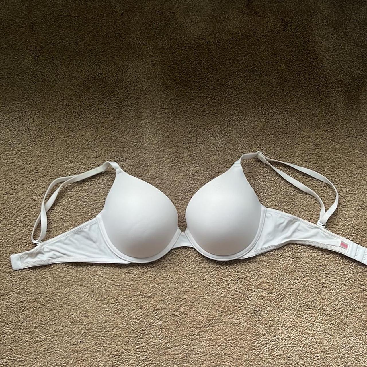 Victoria’s Secret white push up bra Size 34c Barely... - Depop
