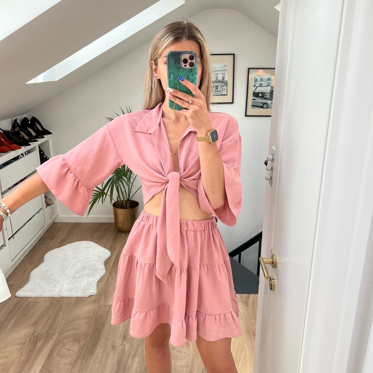 Varlesca dusky pink Tie Up Crop Top mini frill Skirt... - Depop