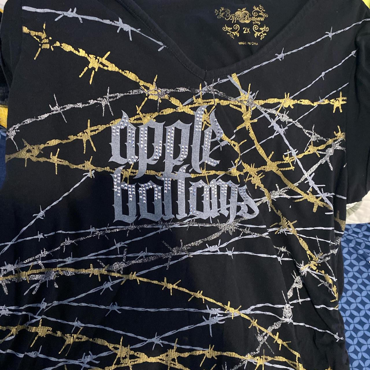 Plus-size cute Y2k X2 Apple bottom shirt :)) #y2k... | Depop