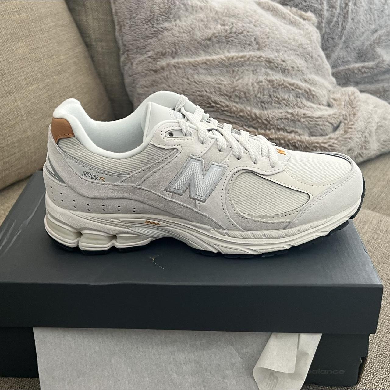 New balance 2002 Off white 8 women/6.5... - Depop